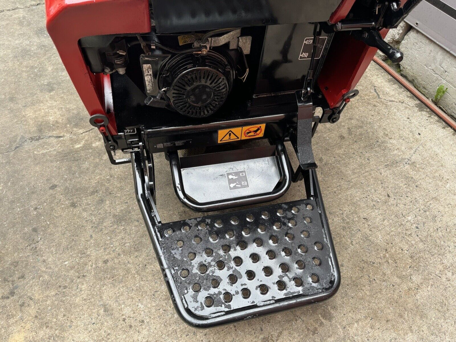 2017 Toro MB-1600 Mini Tracked Concrete Buggy Honda Motor VIDEO🎥 — Buys ...